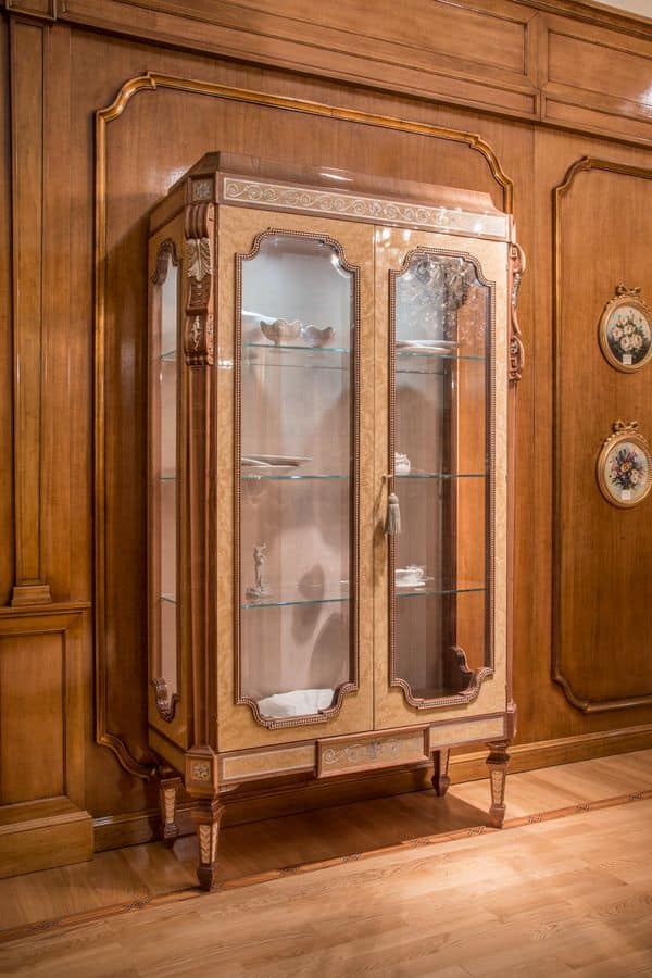 Display cabinet with 2 doors, for classic dining rooms | IDFdesign