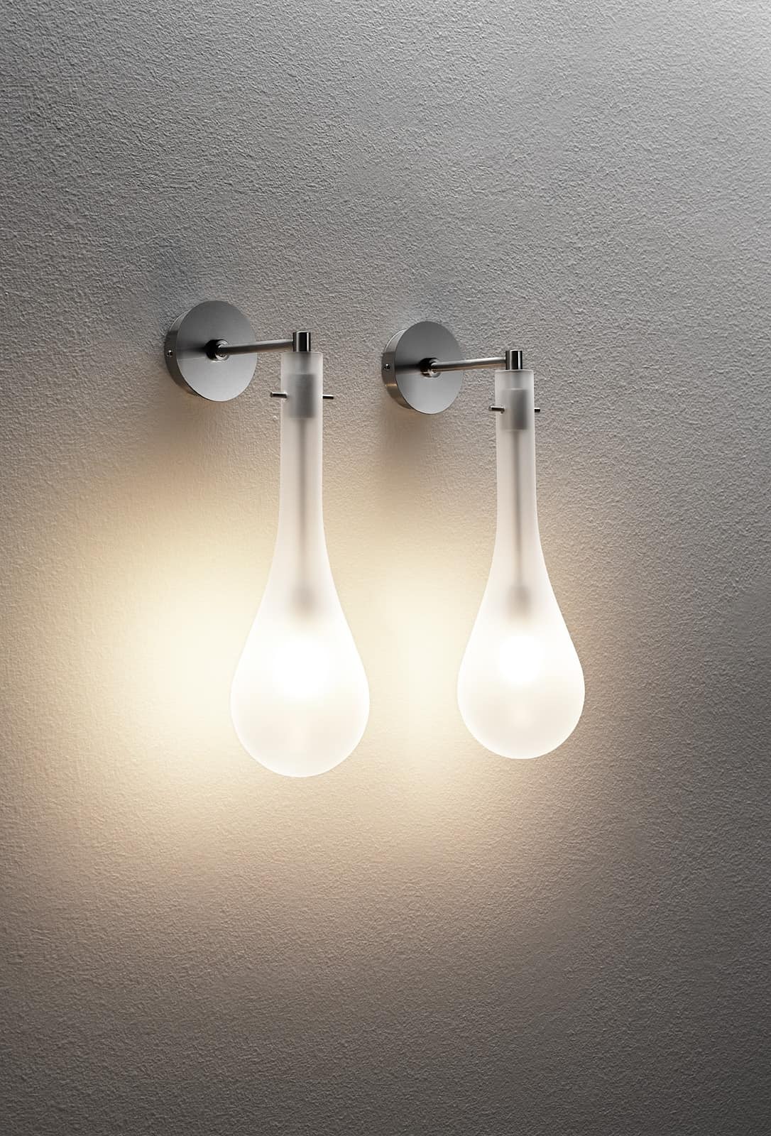 Drop-shaped lamps, for ceiling or wall | IDFdesign