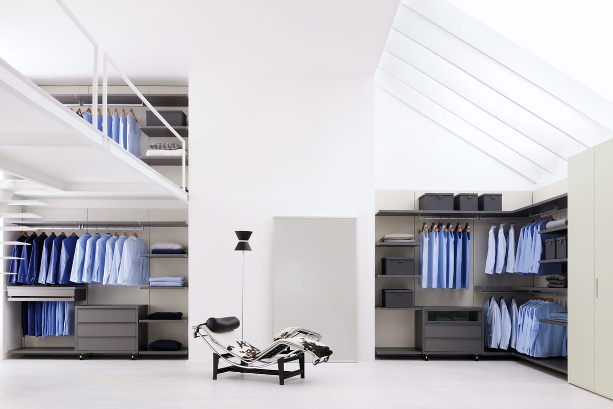 Modular and customizable walk-in closet | IDFdesign