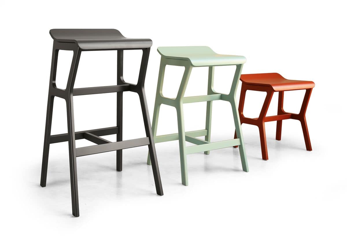 Beechwood barstool with asymmetrical design | IDFdesign