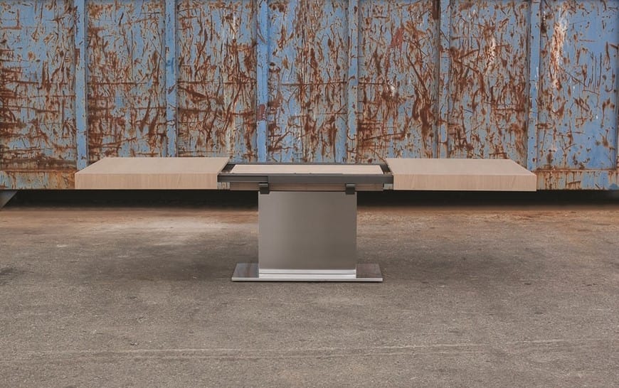 Extendable large dining table | IDFdesign
